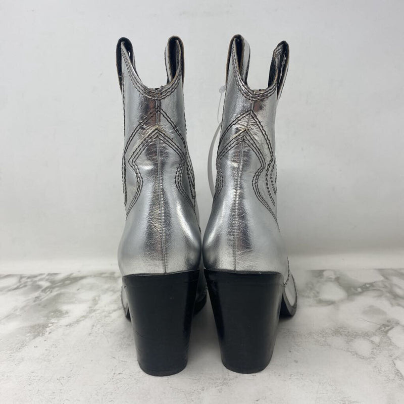 ALDO WOMEN'S BOOTS silver 7.5 – The Comeback